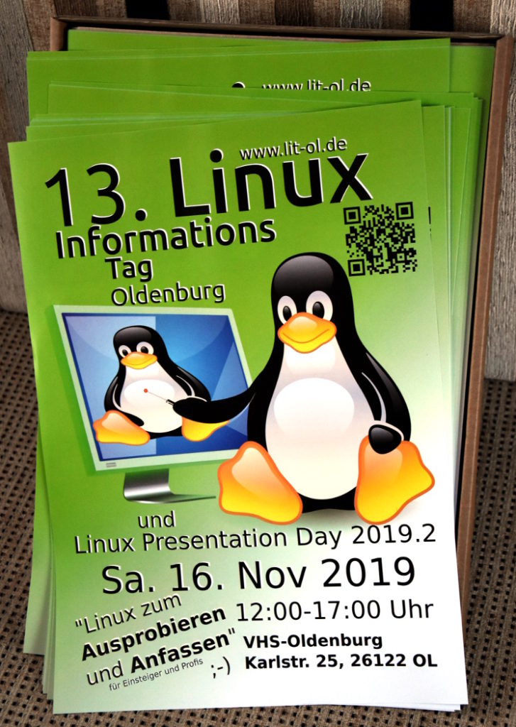Poster und Flyer zum Verteilen bereit – Linux-Informations-Tag